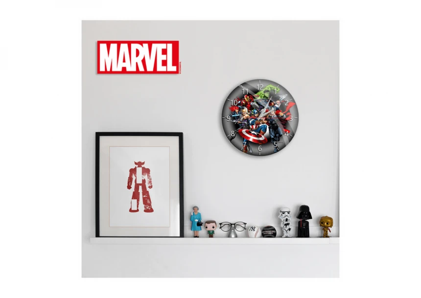 Marvel Wall Clock Glossy Avengers 003 | Frog