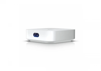 Ubiquiti UX-EU UniFi Cloud Gateway and WiFi 6 access point that runs ...